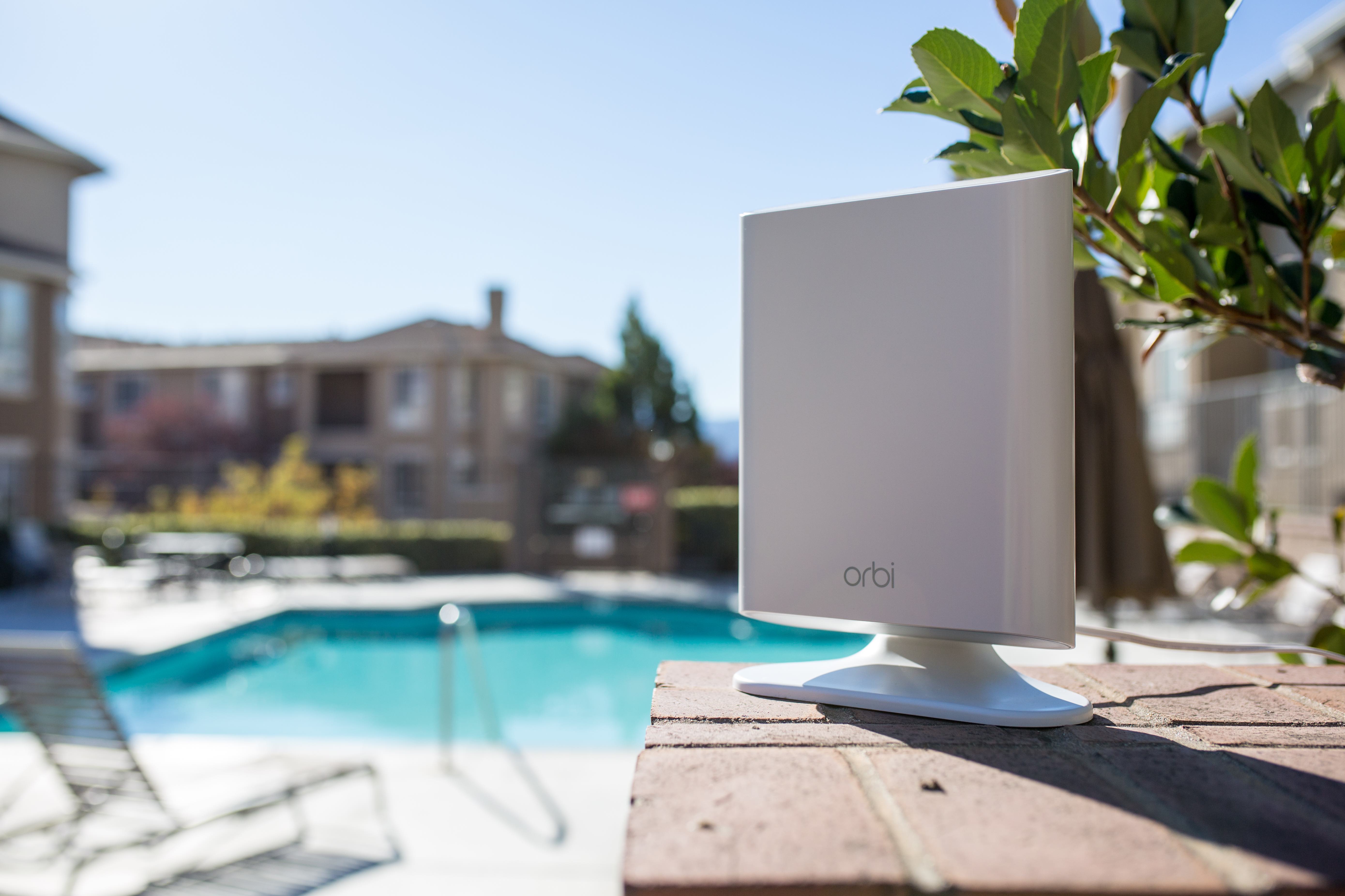 Orbi Outdoor: il WiFi Mesh universale per gli ambienti esterni - Top Trade